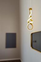 China Modern LED twisted aluminum chandelier dimmable kitchen dining room single hanging lamp aluminum and silicone gold LED chandelier for sale