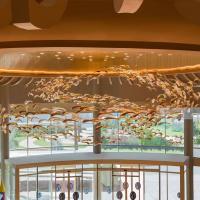 China Custom Fish Shaped Decoration Sales Department Sand Table Chandeling Creative Modeling Shopping Mall Restaurant Hot Pot Restaurant Non-standard Engineering Lamps for sale