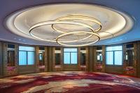 China LED Light Source Art Glass Iron Aluminum Modern Hotel Lobby Banquet Custom Large Circular Golden Metal Ring Glass Droplight for sale