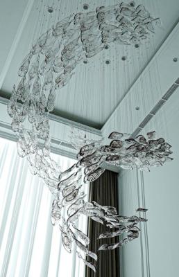 China Creative Hotel Lobby Villa Banquet Hall Engineering Crystal Custom Lamp Decoration Spiral Glass Leaf Accessories for sale