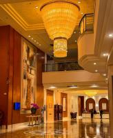 China Luxury Golden Leaf Crystal Chandelier - Grand Staircase Pendant Light for 5-Star Hotel Lobby for sale