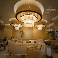 China Spanish Marble Luxury Crystal Chandelier Custom Large Foyer Pendant Light for Hotel Villa Club for sale