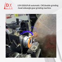 China Servo Double Grinding Head Side Angle Full CNC TCT Saw Blade Sharpener Machine LDX-028A for sale