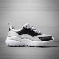 China Fashion Trend Mesh Sports Shoes Light Weight With Rubber Outsole for sale