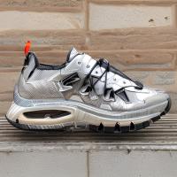 China Fashion Style Custom Made Sneakers Nonslip Breathable Cortex Outsole for sale