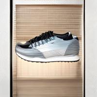 China Mesh Leather Custom Shoes Service Outdoor Unisex Sneakers Shoes Colorful for sale