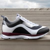 China Anti Slippery Adult Knit Sneakers Mens Outdoor Fashion Comfortable for sale