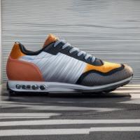 China Running Sport Eco Friendly Men's Shoes OEM ODM Anti Slippery for sale