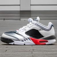 China QS Custom Basketball Shoes Leather TPU High Top Sports Shoes for sale