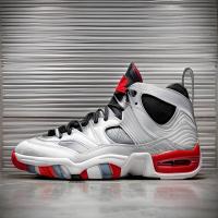 China Soft Sole Custom Basketball Shoes High Gang Vintage Basketball Sneakers for sale