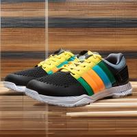 China Breathable Custom Design Golf Shoes Spring And Autumn Couple Teenager for sale