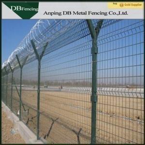 China Low Carbon Steel Wire Welded Metal Fence Panels Corrosion Resistance Anti - Aging for sale