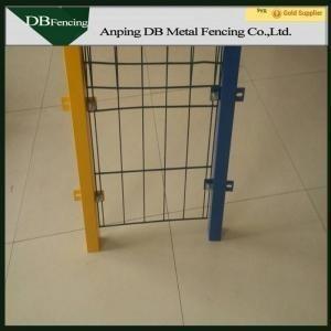 China Carbon Steel Welded Wire Fence / Metal Mesh Fencing For Garden Security for sale