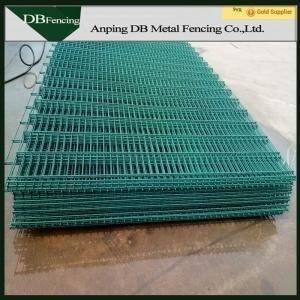 China PVC Coated Welded Wire Mesh Fence In Highway Railway Bridge CE ISO Certification for sale