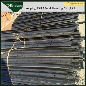 China Heavy Duty 6ft Star Pickets Y Post Black Bitumen Coated Rodent Proof for sale