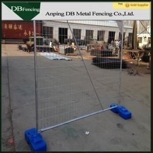 China Portable Security Barricade Temporary Dog Fence Panels for sale