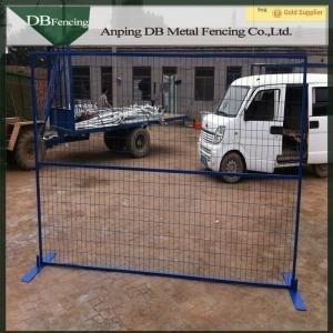 China Pvc coated canada temporary fence panels with opening 50mm*100mm for sale