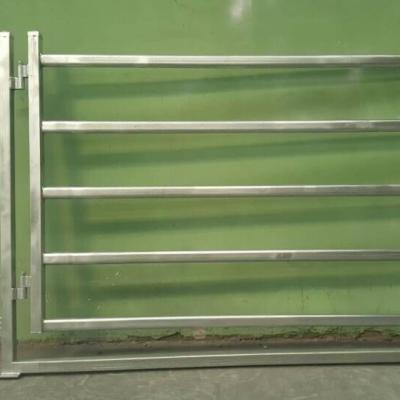 China Portable Galvanized Livestock Corral Fence Panels , Goat Corral Panels for sale