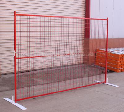 China Galvanized Road Closure Removable Canada Temporary Fence for sale