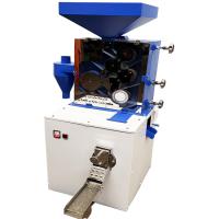 China 3 and 5 rubber roller 150kg per hour brown polish rice huller machine for sale