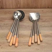China Commercial anti-scalding chef’s wooden handle frying spoon for sale