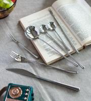 China Non Toxic Stainless steel table knife matte finish durable rust resistant cutlery ideal for food service and hospitality sectors for sale