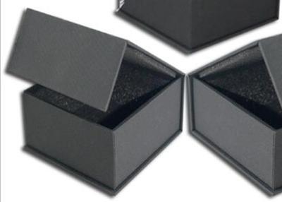 China Essential Oil Luxury Cosmetic Box 4c Offset  Product Packaging Box for sale