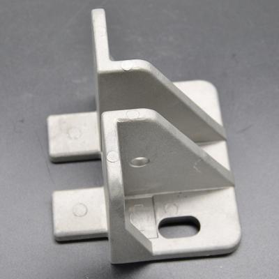 China OEM Customized Aluminum Die Casting Elevator Parts Slide Rails/Ways Drilling Broaching Features Non-CNC Machining Services for sale