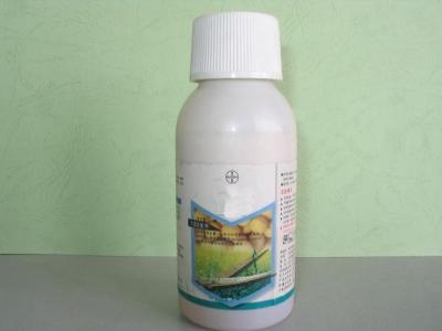 China Fenoxaprop-P-ethyl 10% EC 6.9% EW Grass Herbicide Selective Post Emergence for sale