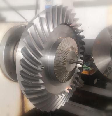 China Spiral Bevel Gear & Gear Shaft Diameter 100mm~1100mm Accuracy Grade 5 Gleason System for sale