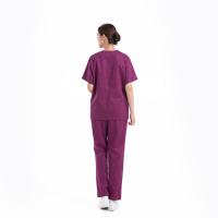 China Anti-wrinkle Breathable Scrubs Uniforms for Men Women Cotton Polyester Blend Long Short Sleeve Sets for sale