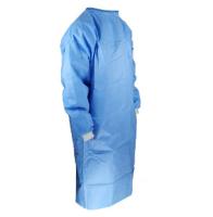 China waterproof Non Sterile Disposable Surgical Gown AAMI Level 2 for sale