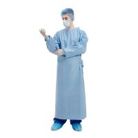 China Disposable Non Woven Surgical Gown 115x127cm S AAMI Level 3 Blood Resistant Sterile for sale