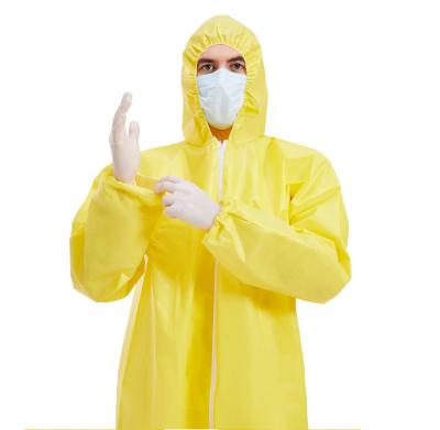 China EN14126 FDA Disposable Protective Coverall Medical Oil Resistant 50gsm for sale