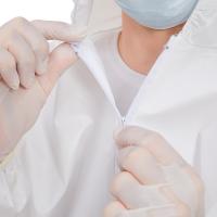China CE Flame Retardant Disposable Coveralls 80gsm Medical Protective Suit for Doctors for sale
