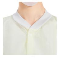 China FDA Disposable Lab Coats Long Sleeves Non Woven Hospital Scrubs 40g SMS for sale