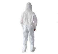 China TUV Certified Disposable Waterproof Coveralls PP Medical Protective Clothing 20-100gsm for sale