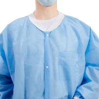 China Single Collar PP Disposable Lab Coats ISO13485 Standard for sale