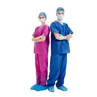 China 40g Disposable Scrub Suits , TUV Operating Room Scrubs Uniforms for sale