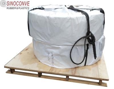 China Open V Shaped Tilting Conveyor Belt with Paddle RMA Standard Length 50-500m/roll for sale