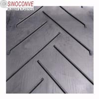 China Open V Shaped Tilting Conveyor Belt with Paddle RMA Standard Length 50-500m/roll for sale