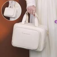 China Portable PU Leather Beauty Vanity Cases Makeup Bag Organizer Large Capacity OEM Logo for sale