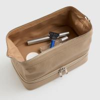 China Women Travel Leather Cosmetic Cases Water Resistant Dual Compartment Leather Makeup Box for sale