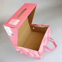 China Printing CMYK 3 Ply Strong Corrugated Box Shoes Packaging With Handle Rope for sale