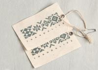 China Custom Garment Hang Tags Printing Woven Brand Hang Tag Clothing Labels Supplier for sale