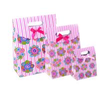 China Hot Sell Printed Small Paper Sweet Bags Candy Packaging With Die Cutting Handle for sale