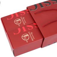 China Custom Printed Decorative Paper Favor Bags Color Box With Handle Rope For Sale for sale