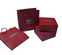 China Custom Printed Decorative Paper Favor Bags Color Box With Handle Rope For Sale for sale