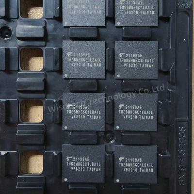 China THGBMHG6C1LBAIL FLASH - NAND Memory IC 64Gbit eMMC 52 MHz 153-WFBGA (11.5x13) for sale