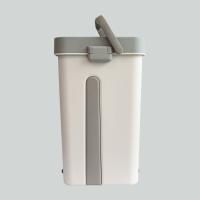 China Wash Removable Microfiber Flat Squeeze Mop And Bucket 7.5L 28*22*45 CM for sale